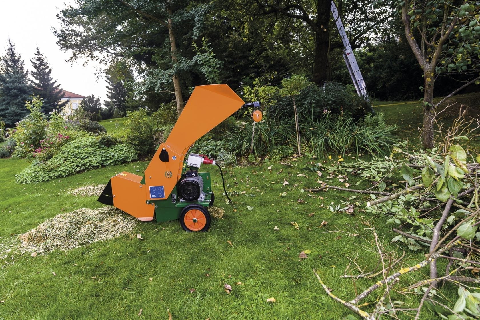 Wood Chipper Test|POSCH ProfiHäcksler -total convincing